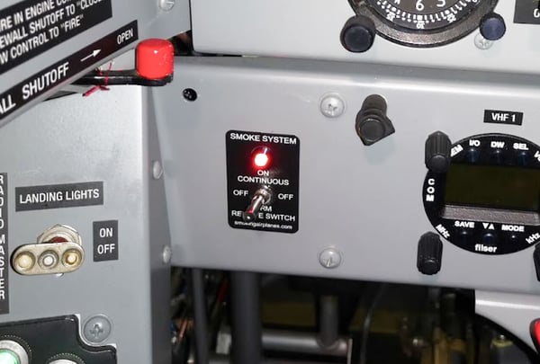 PC-7 Airplane Smoke System